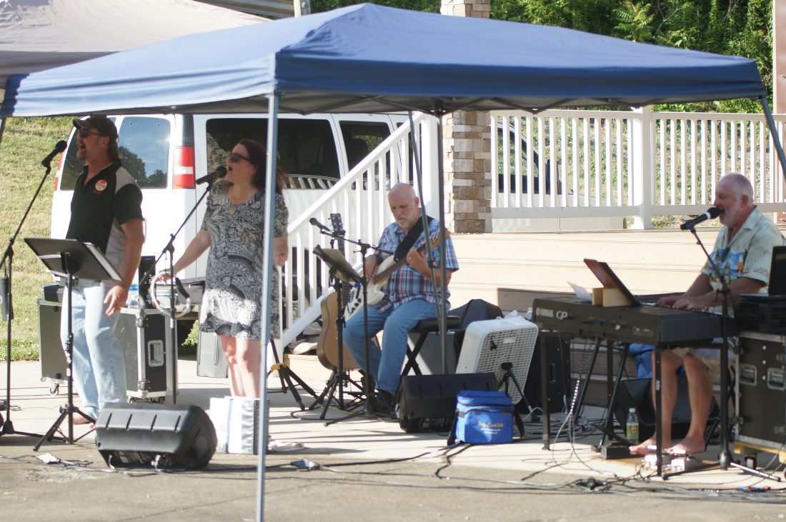 Ron Retzer Trio takes center stage in Mingo | News, Sports, Jobs - The ...